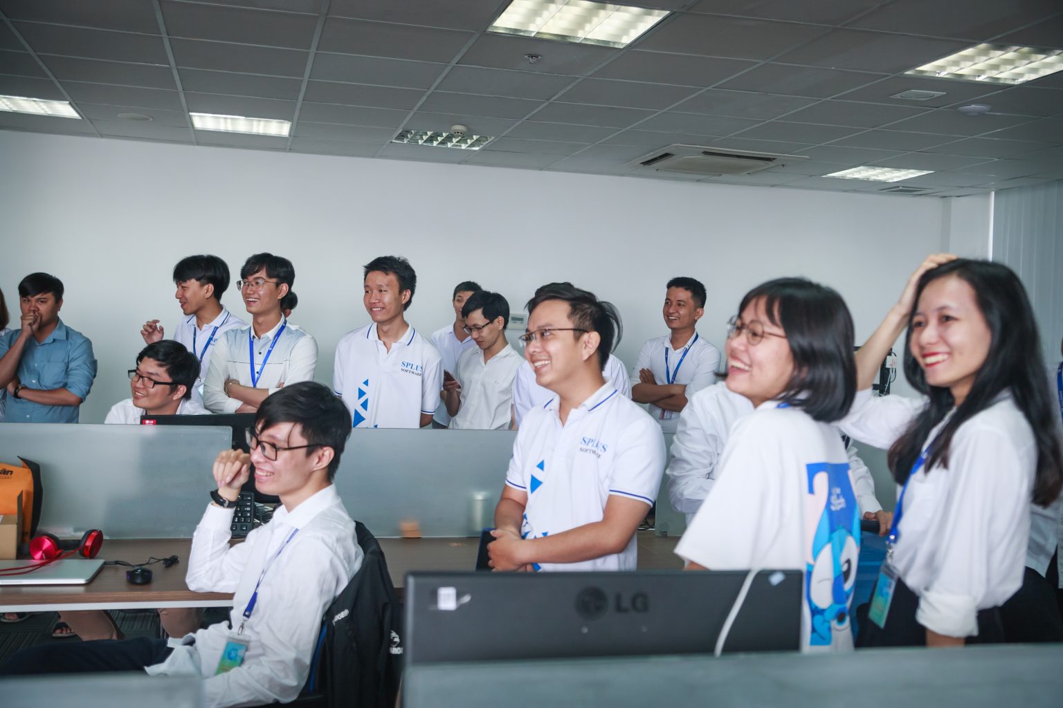 Working environment - SPLUS-SOFTWARE