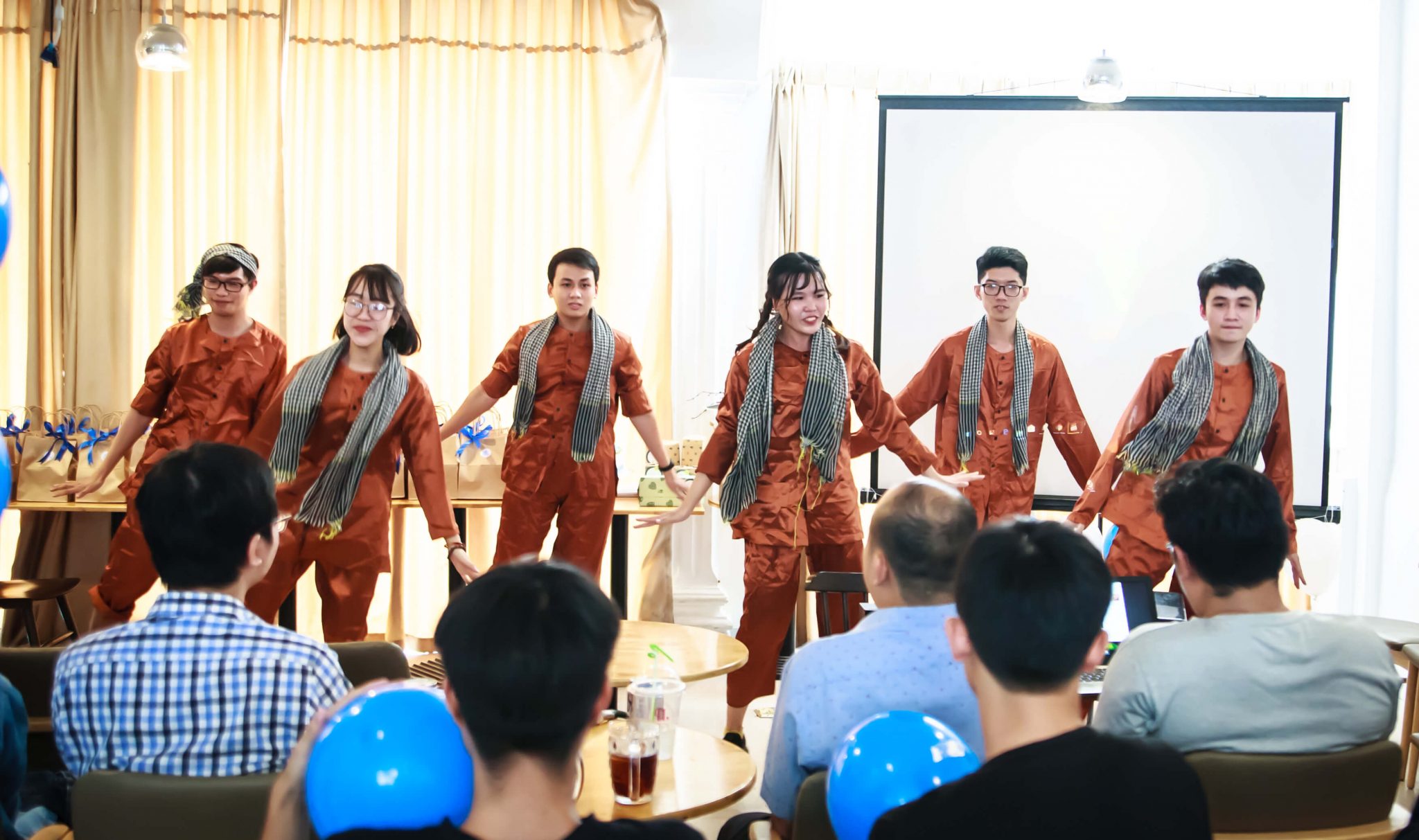 Working environment - SPLUS-SOFTWARE