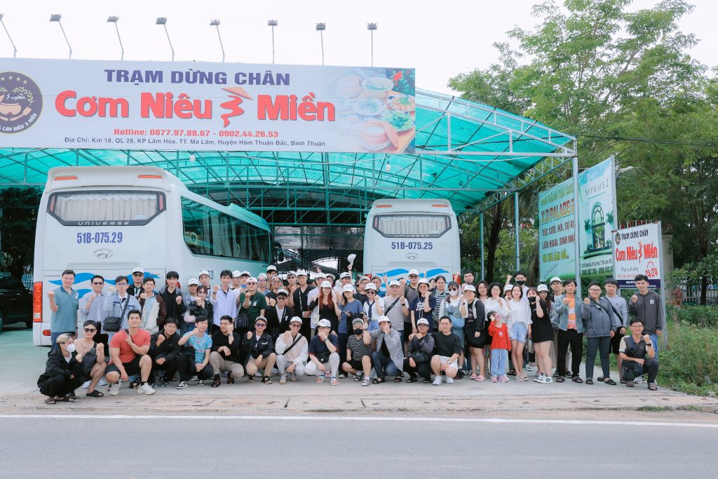 SPLUS-SOFTWARE's 2024 Team Building: Connecting and Sharing - SPLUS-SOFTWARE